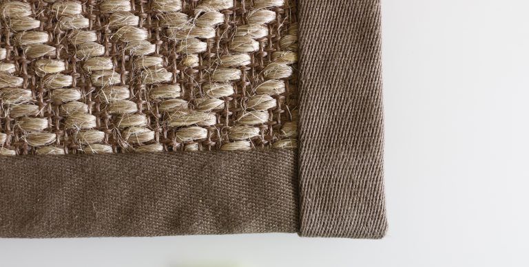 What's the difference between serging and binding on a rug ...