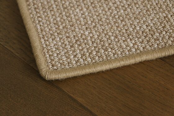 Rug Serging vs Binding: What's the difference? - curranfloor.com Blog